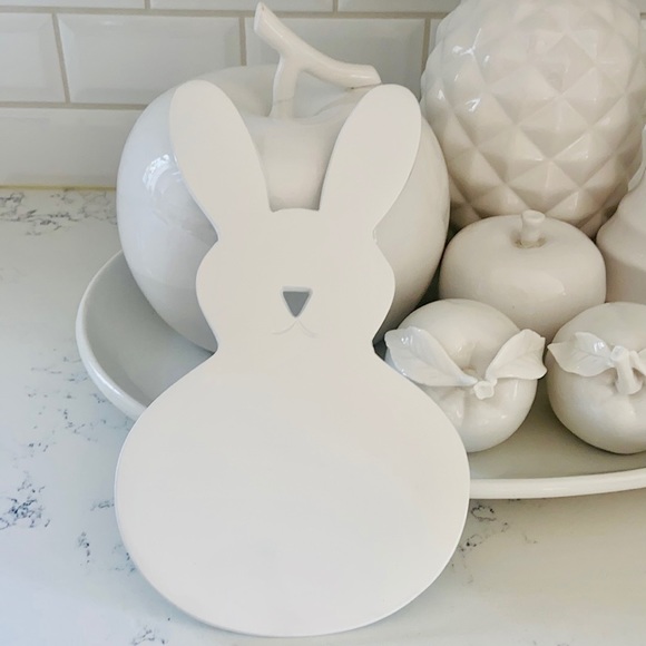 Crate&Barrel | Kitchen | Cratebarrel Easter Bunny Trivet | Poshmark